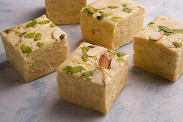 Soan Papdi / Patisa Recipe | RitiRiwaz