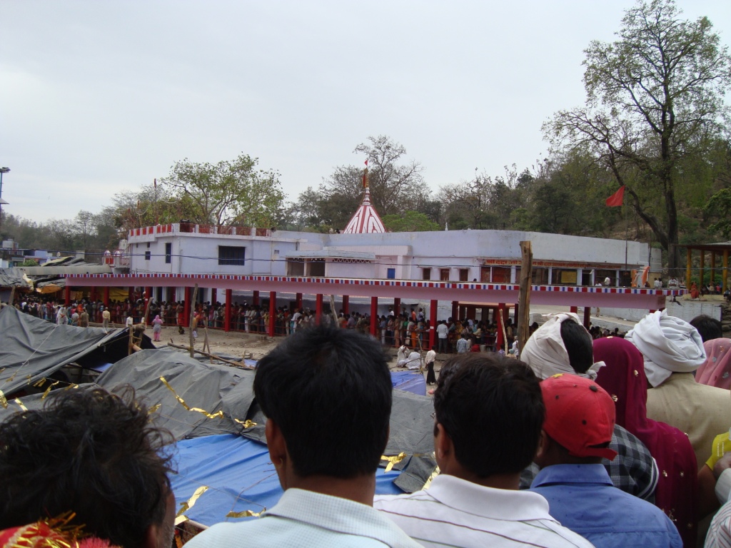 Nau Devi Darshan | 9 Famous Temple for Godess Durga | RitiRiwaz