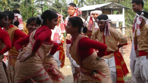 Regional Folk Dances of India | RitiRiwaz